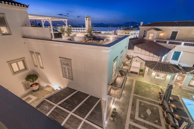 A charming luxury hotel in Spetses town | Zoe's Club Hotel